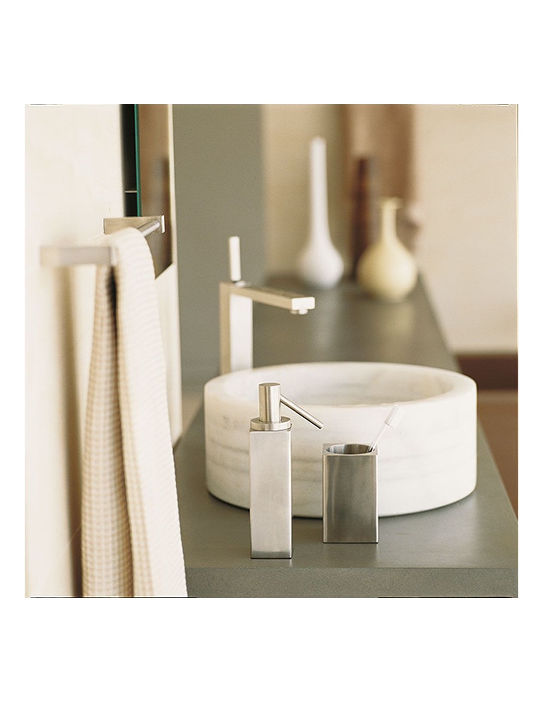 Porte serviette design Metric